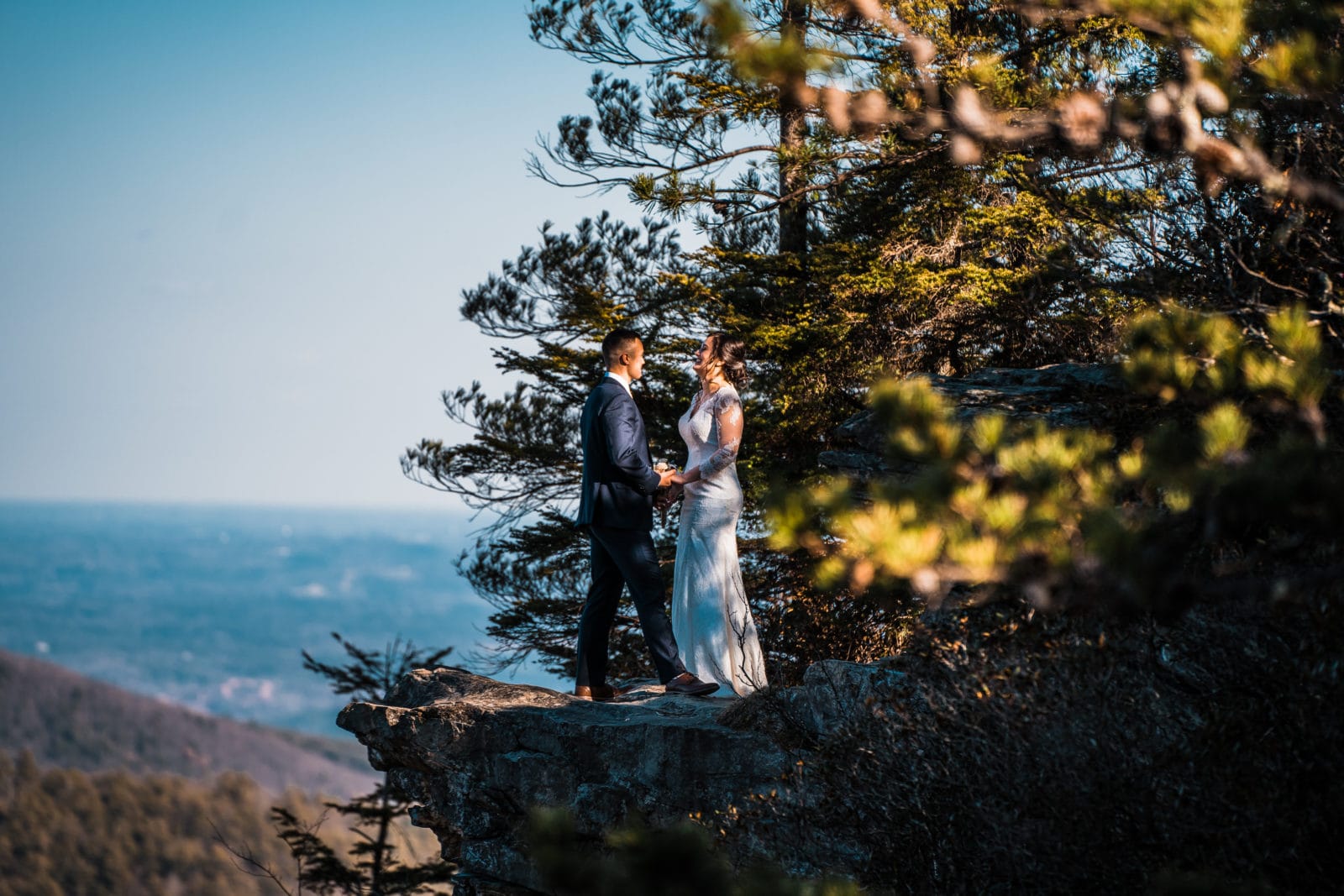 Boone NC Elopement | Epic Views & Romantic Sunset » StoryBright Films