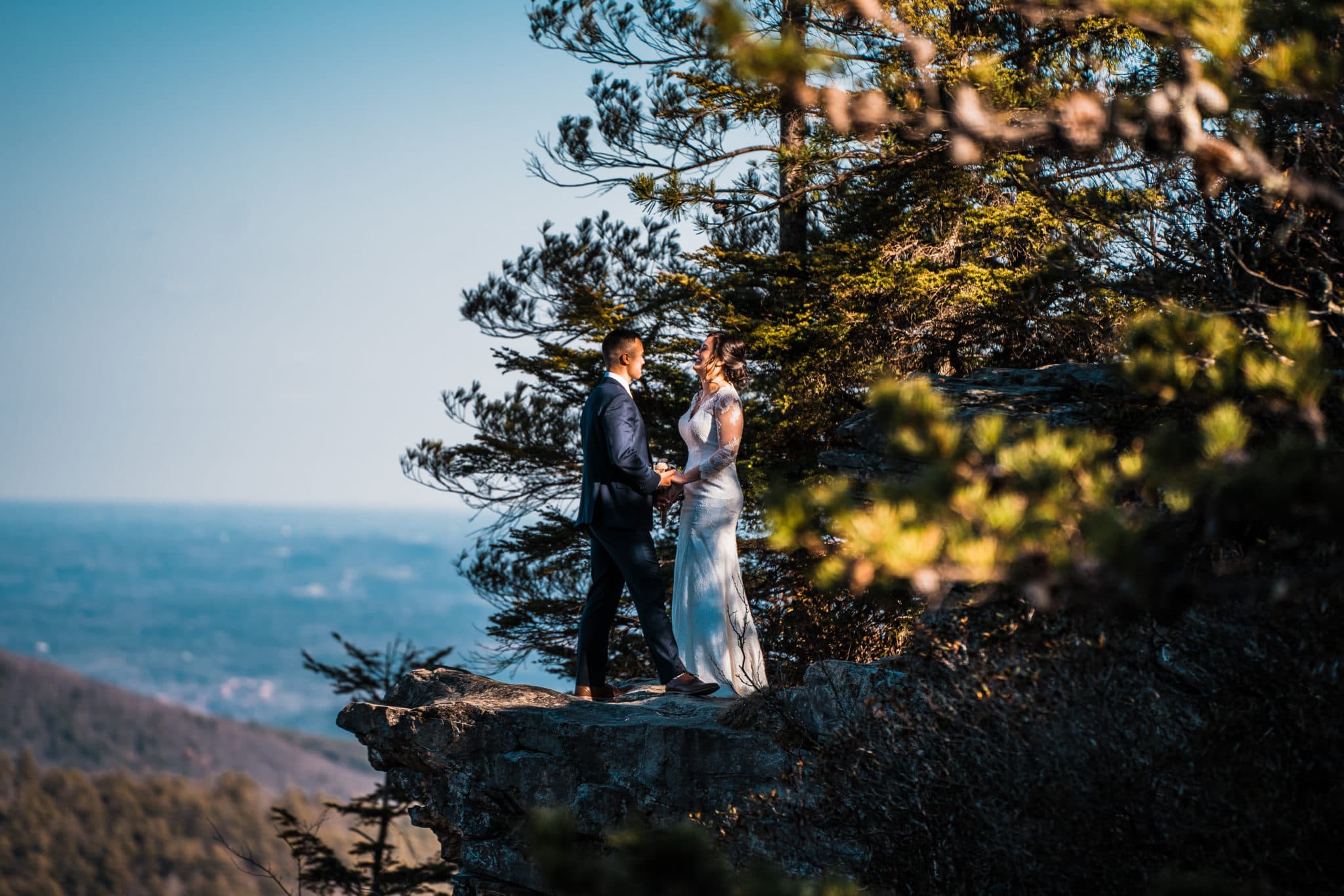 Boone NC Elopement | Epic Views & Romantic Sunset » StoryBright Films